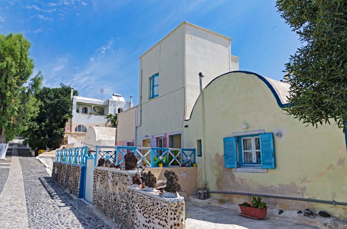 Santorini Day 3: Perissa, Emborio, Megalochori & a Fira Sunset – See ...